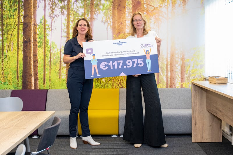 hersenstichting-cheque.jpg | Blik op nieuws