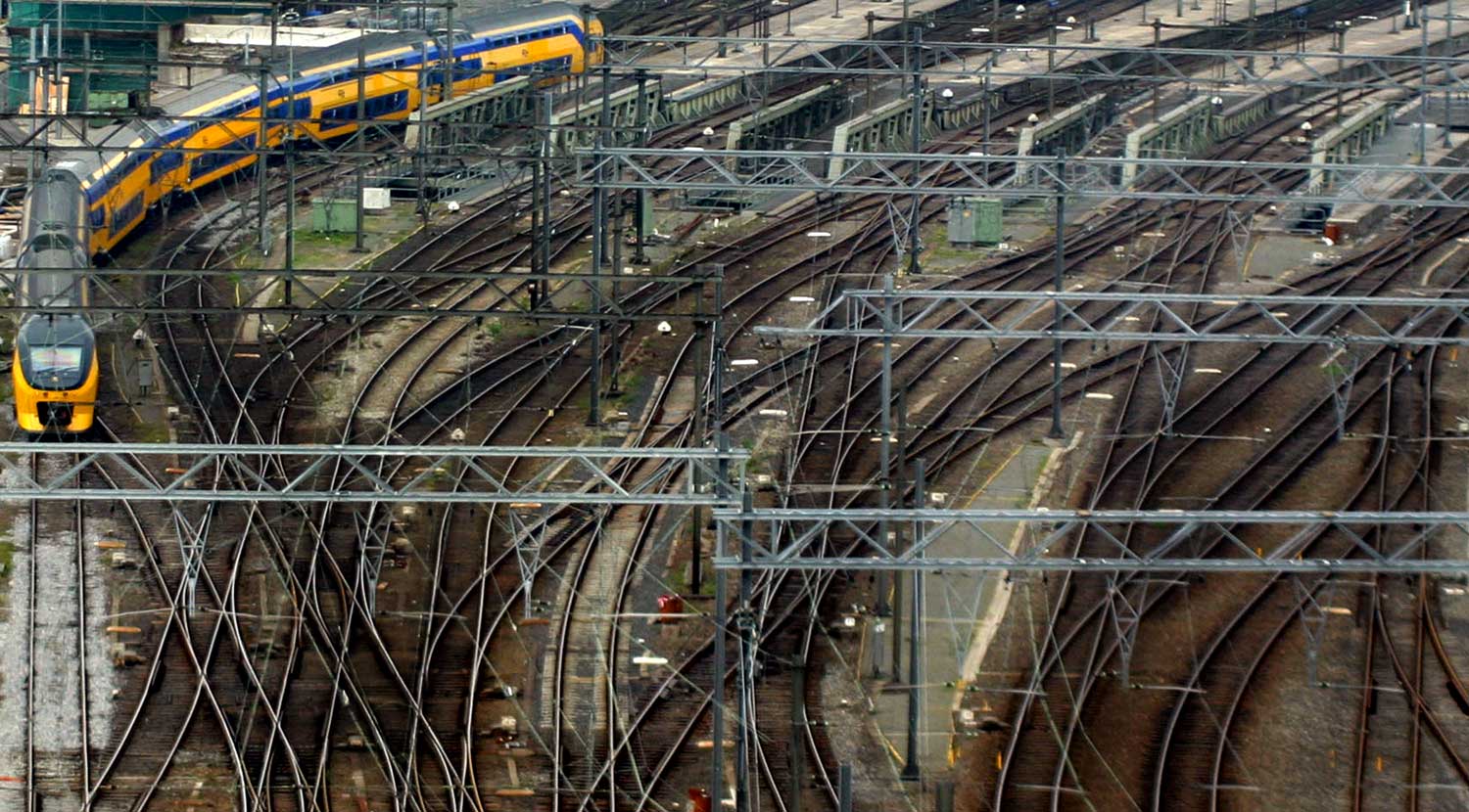 trein-spoor-rails-bon.jpg | Blik op nieuws