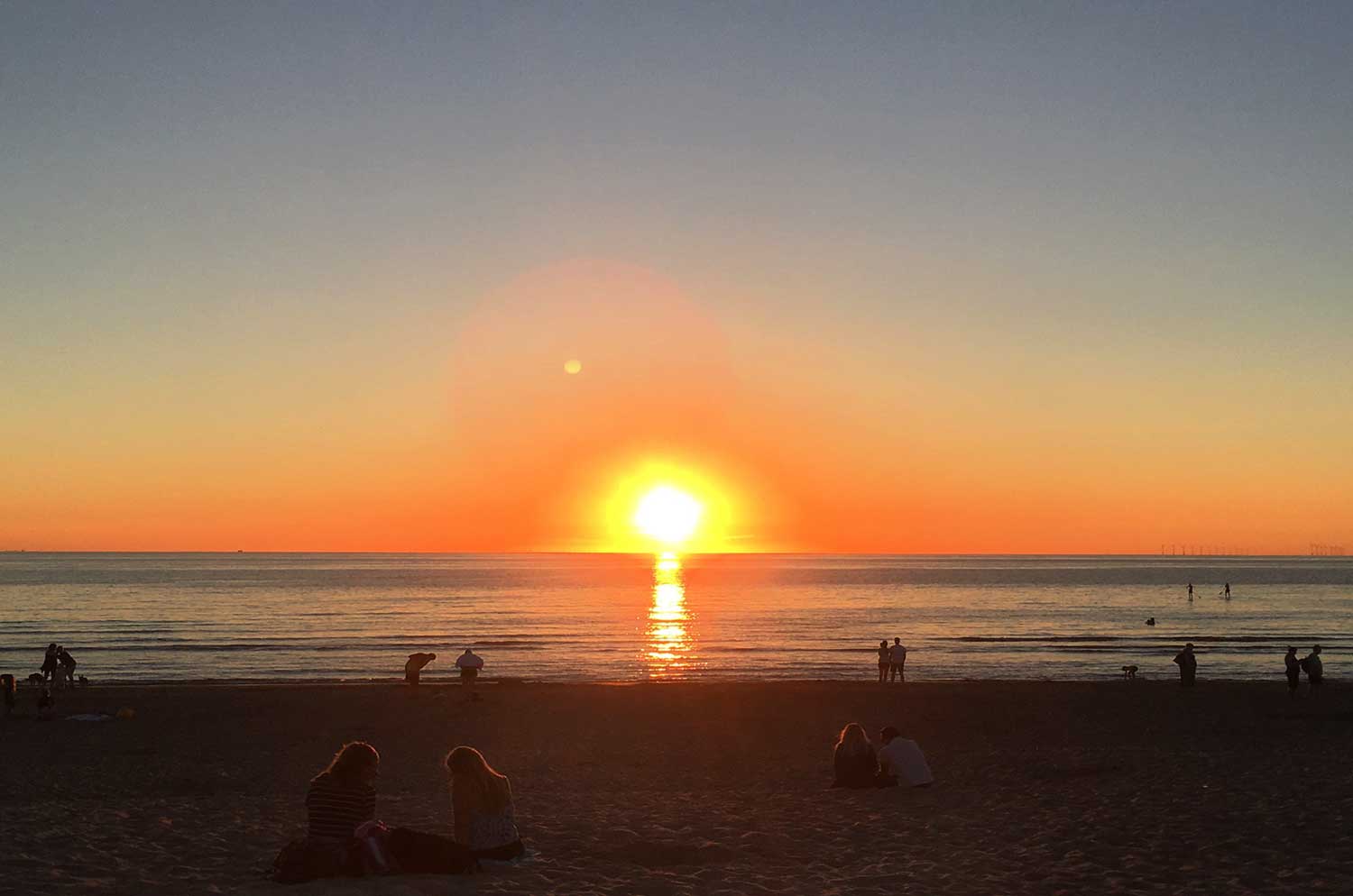 zonsondergang-strand-bon2020.jpg | Blik op nieuws zonsondergang-strand-bon2020.jpg | Blik op nieuws